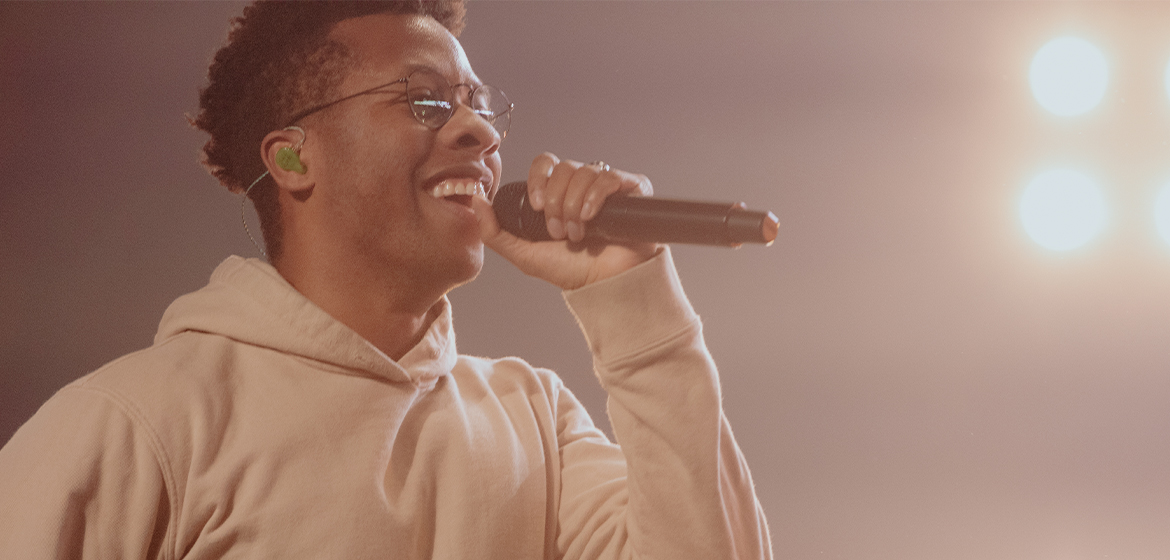 HOW TO FIND THE PERFECT VOCAL MIC: 15 TIPS TO ENSURE YOU INVEST IN THE ...