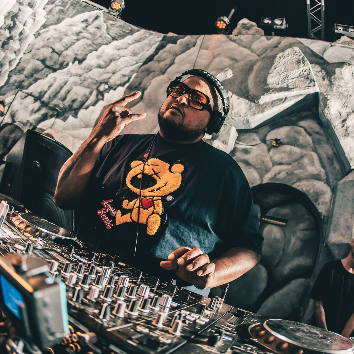 DJ Deeon Releases Debut Teklife EP 'Destiny'