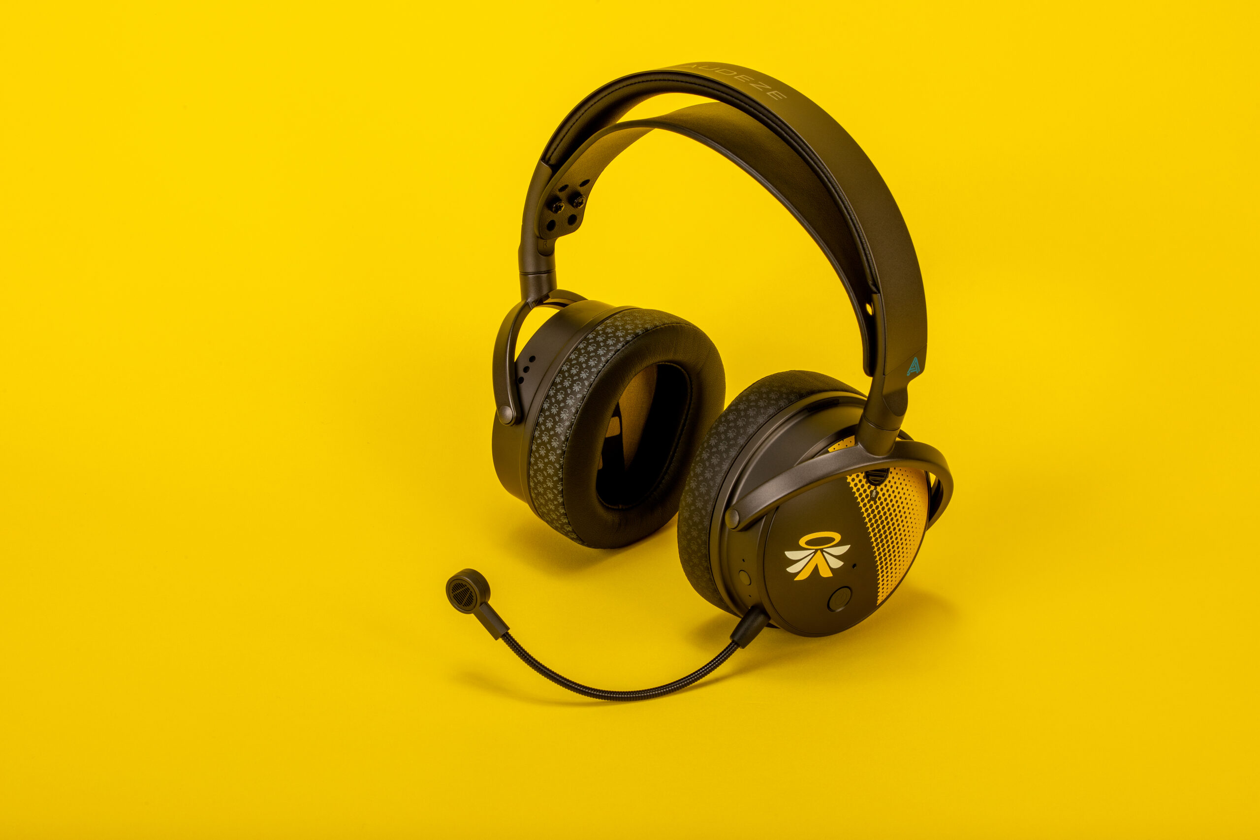 Audeze and Content Creator Aydan Collaborate for Custom Edition of ...