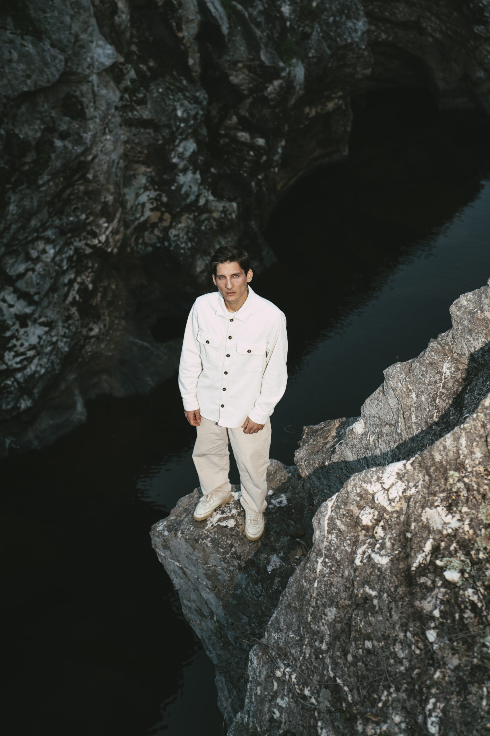 James Flower Releases Emotive New Track "The Truth"