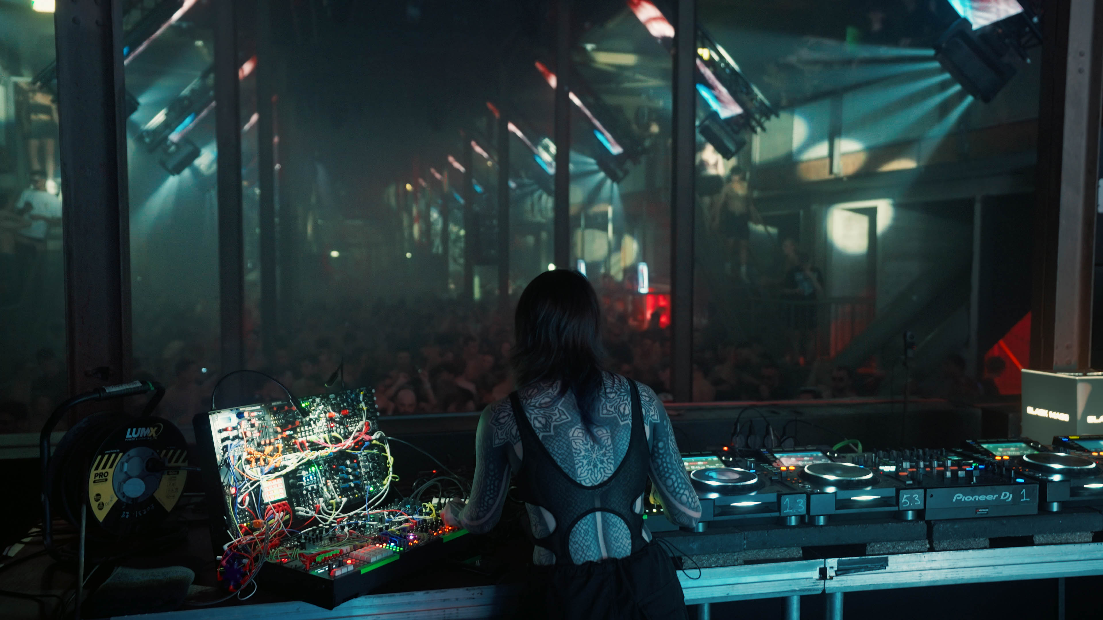 Do It Live! Krista Bourgeois - Magnetic Magazine