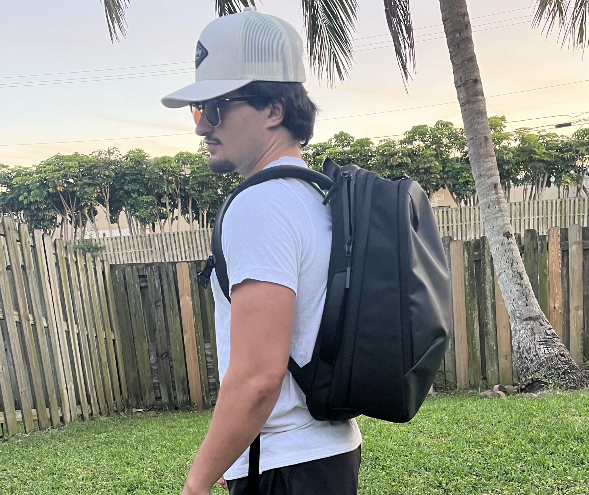 AER'S TECH PACK 3 REVIEW: TAKE TRAVELING TO THE NEXT LEVEL - Magnetic ...