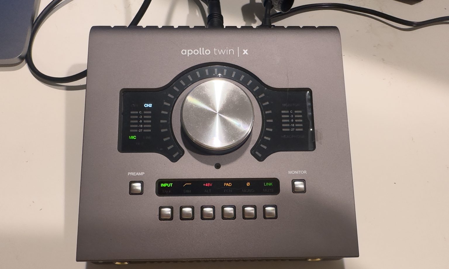 Universal Audio Apollo Twin X Review: One Of The Best Audio Interfaces ...