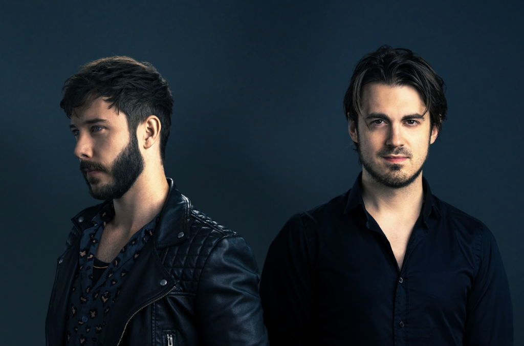 Roland FANTOM-06 Review: A Synthesizer, Workstation, and Keyboard For ...