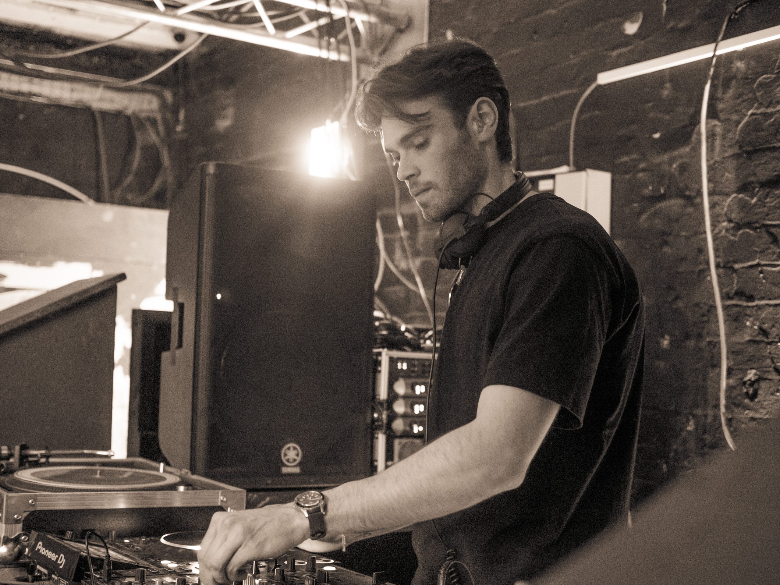 HOW IT WAS MADE: J:DC TAKES US THROUGH 1ST MELODIC TECHNO BANGER ...
