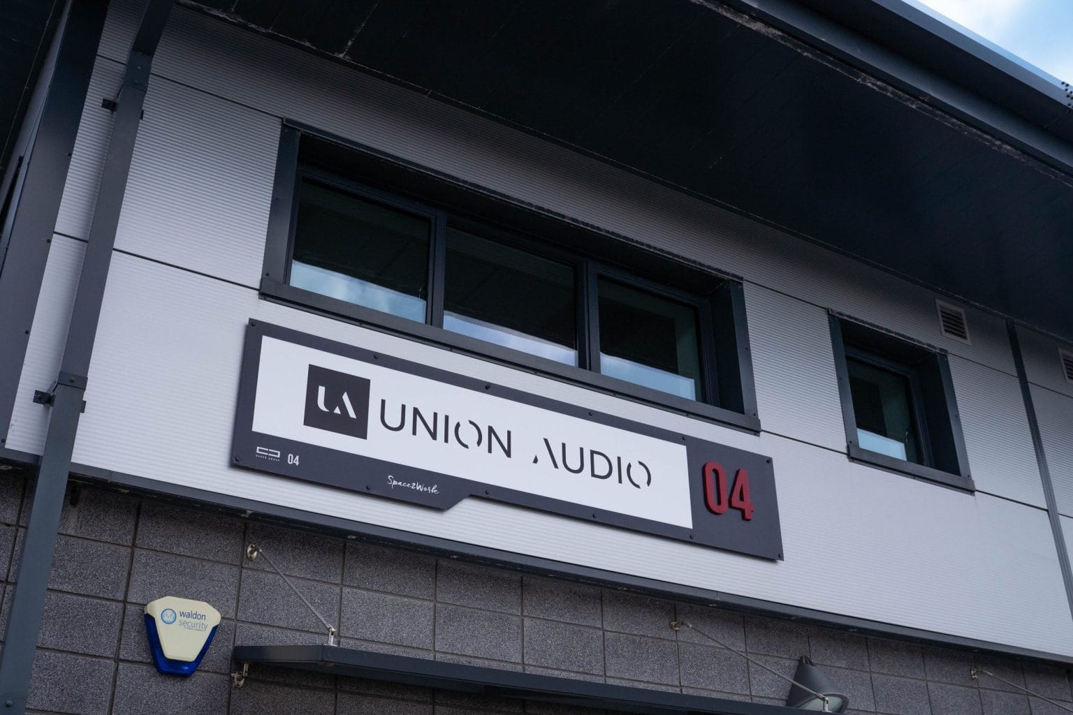 The Man Behind The Legendary Mixers: A Conversation with Andy Rigby ...