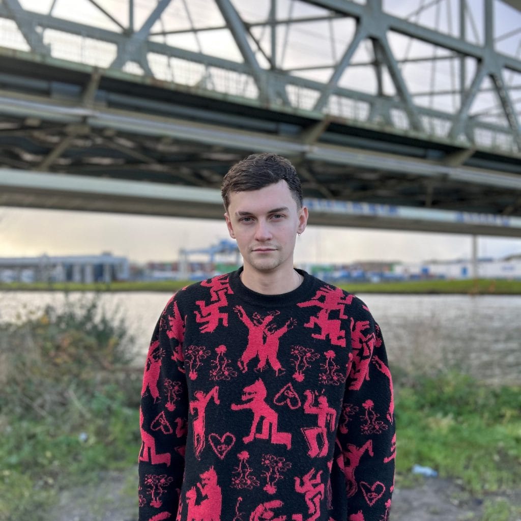 How It Was Made: SVNX - Beneath It All (OTIUM DISTRICT + Techno) - Magnetic Magazine