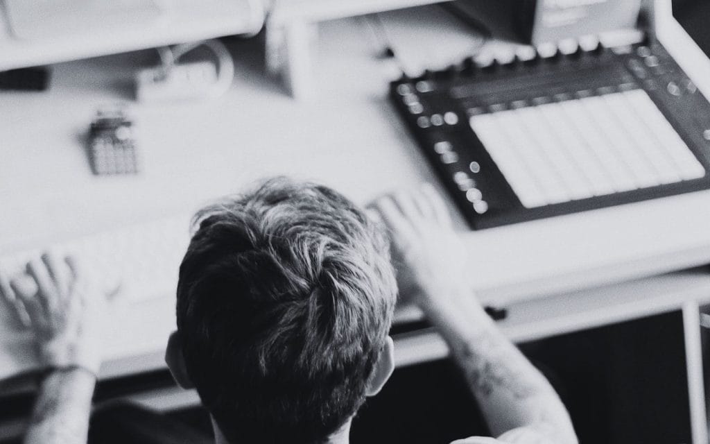 How to Start Producing Music at Home: 6 Easy Steps to Get Started in ...