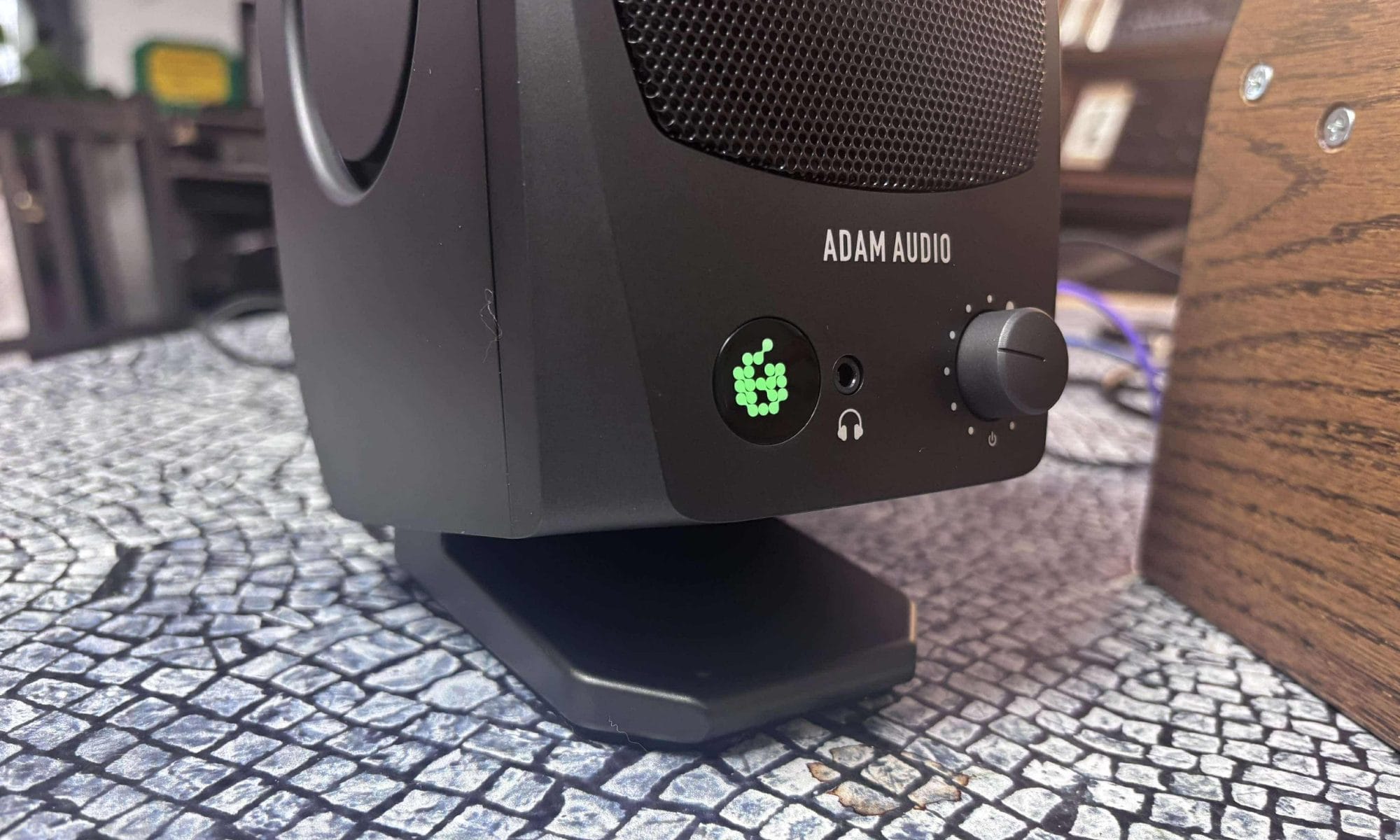 5 Best Portable Studio Monitors for Small Studios and Travel Rigs (2026 ...