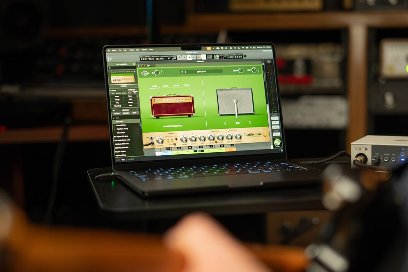 Universal Audio Builds Enigmatic ’82 Around Four Amp Eras - Magnetic ...
